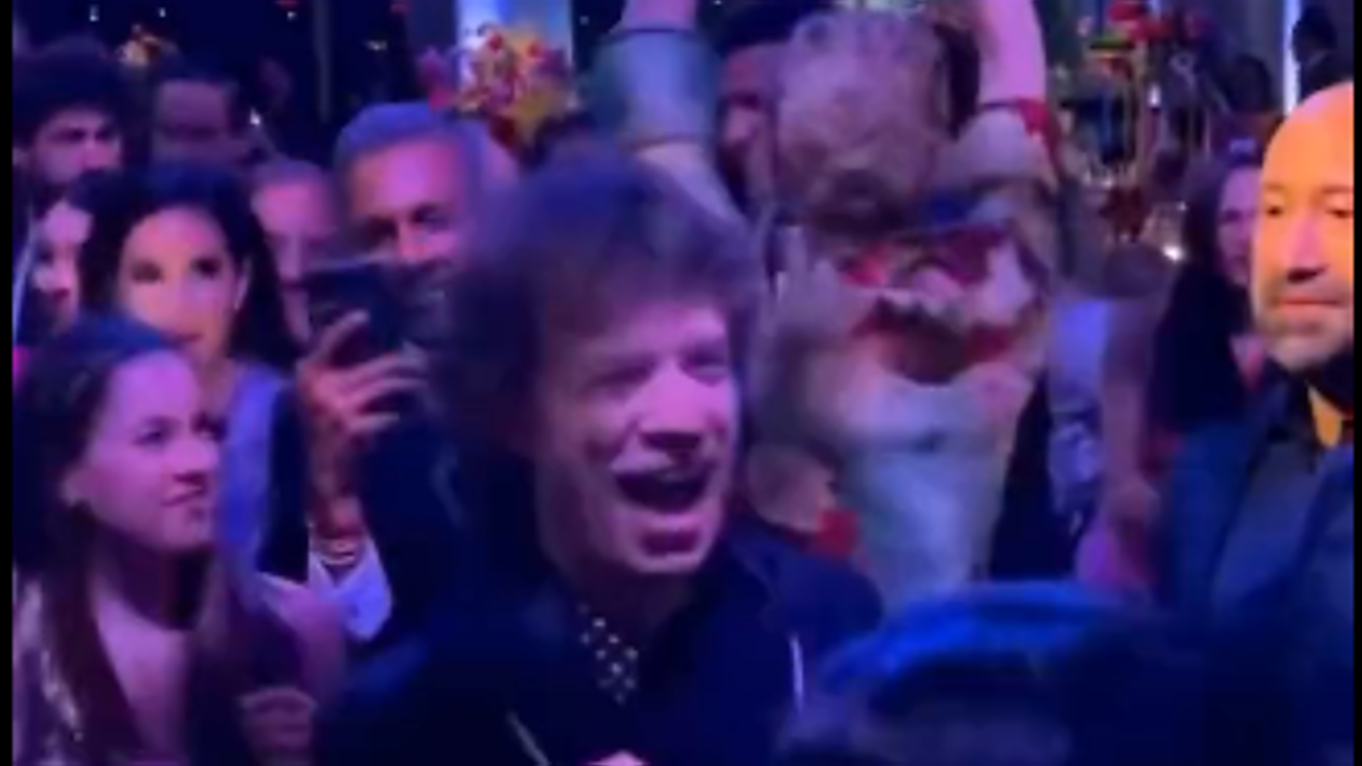 Mick Jagger revoluciona las redes bailando 'Pepas' de Farruko en la fiesta de su 80 cumpleaños ...